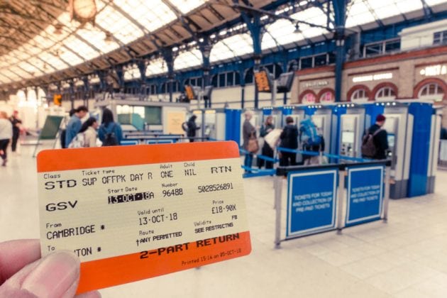 England Train Guide | Tips For How To Travel England By Train (2023)