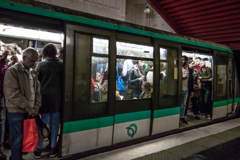 How to Avoid Pickpockets in Europe | Tips for Outsmarting the Thieves